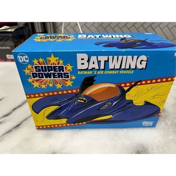 DC | Toys | Dc Super Powers Batwing Batman Air Combat Vehicle New ...